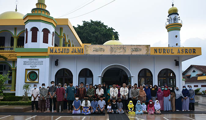 Pondok Pesantren SURYALAYA