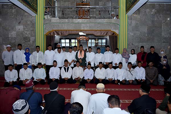 Pondok Pesantren SURYALAYA