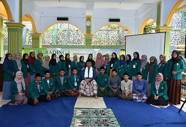 Pondok Pesantren SURYALAYA