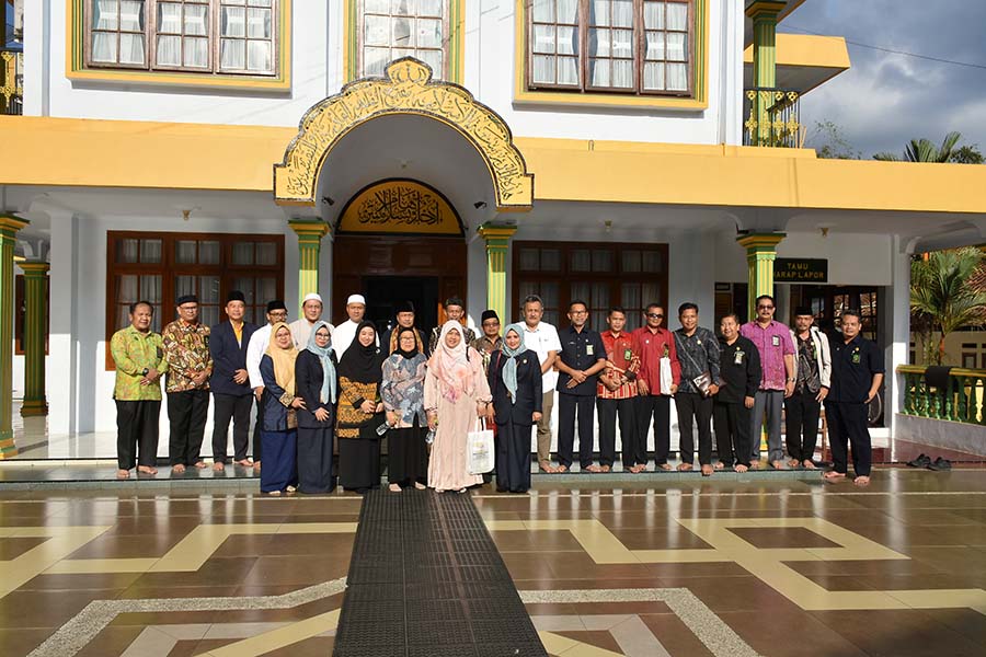 Pondok Pesantren SURYALAYA